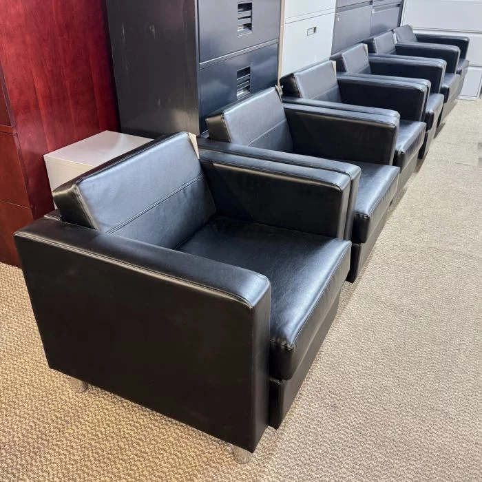 Used Leather Lounge Chair (Black) CHL1853-004 | Dallas DESK, Inc.