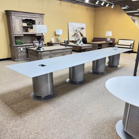 Used Conference Tables | Dallas DESK, Inc.