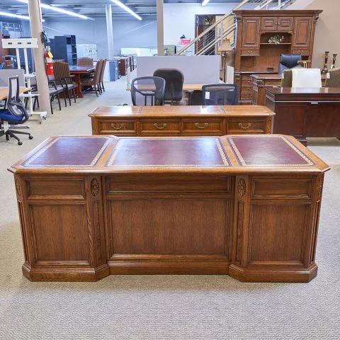 Used Desk & Credenza Sets | Dallas DESK, Inc.