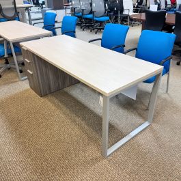 Used Hon 72x30 Desk with Left BBF Pedestal & Modesty Panel (Birch ...