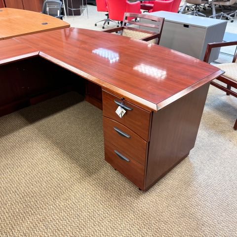 Used Office Desks | Dallas DESK, Inc.